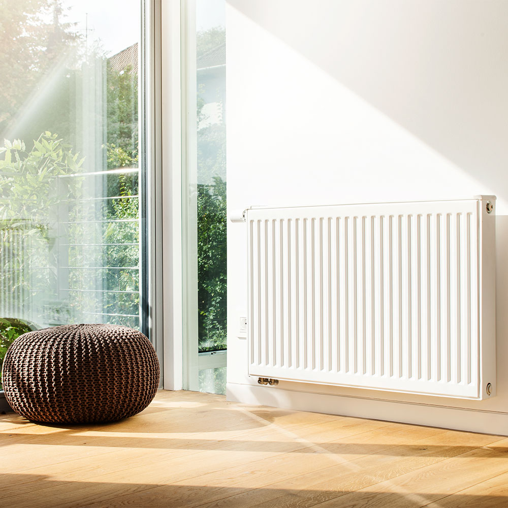 Buderus Logatrend Profil Heizkörper Typ 22/600/1600 | VC - Ventil rechts | 70001-7750103616